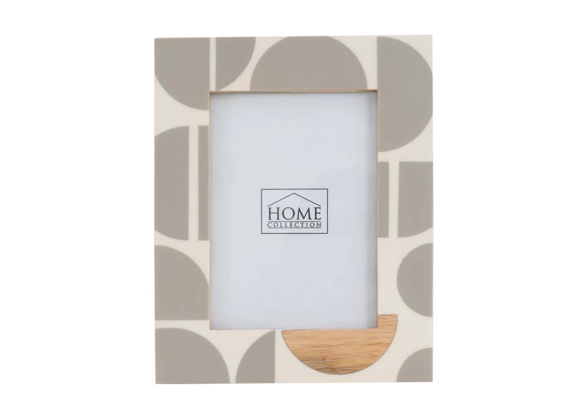 7" x 9" Grey & Ivory Resin Photo Frame - Vermillion - EZ Living Furniture